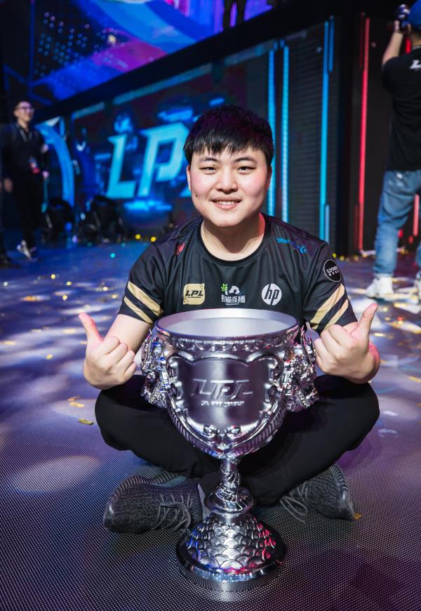 大河报官网-河南首家重点综合性媒体网站